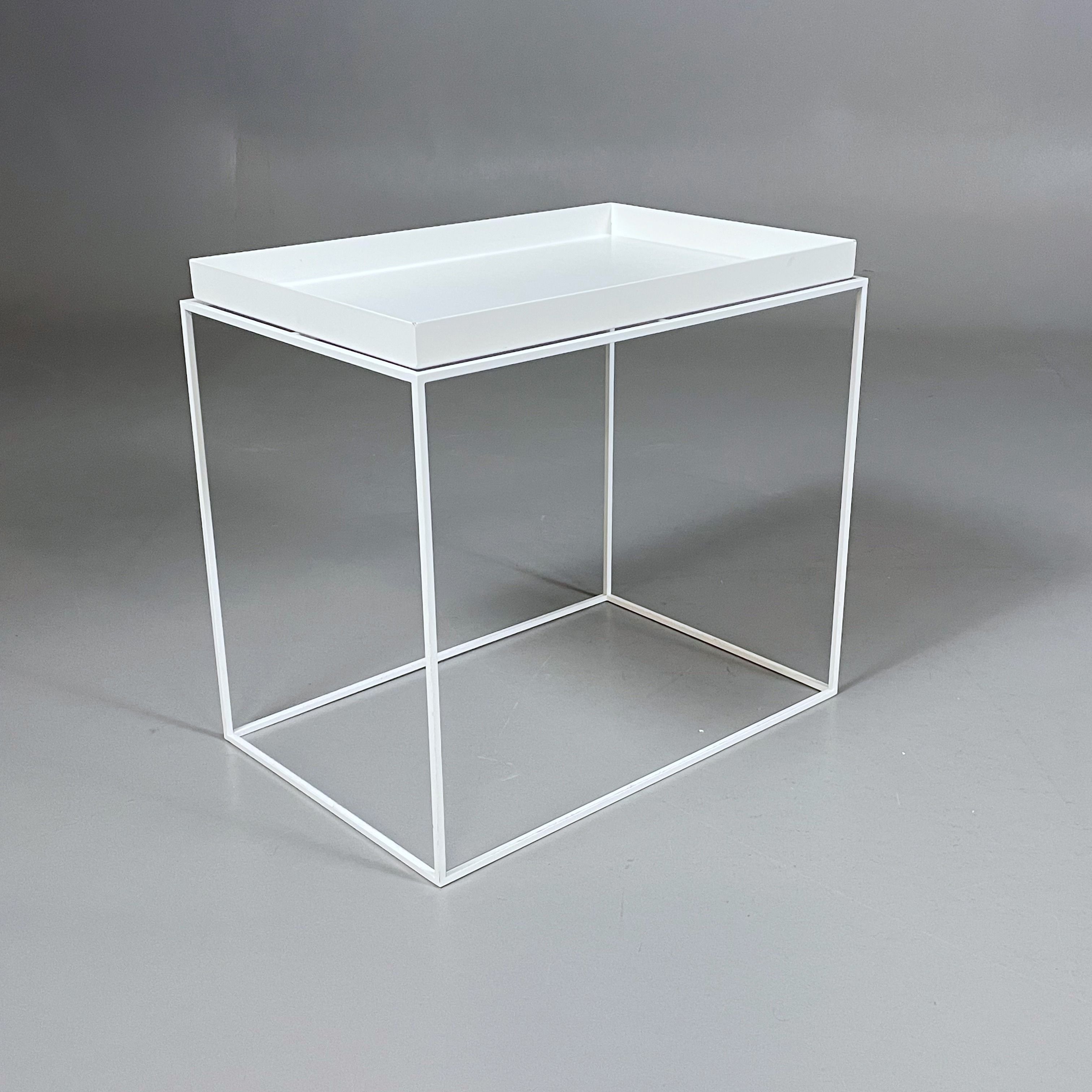 Soffbord HAY Tray Table Coffee 600x400 | Auktion
