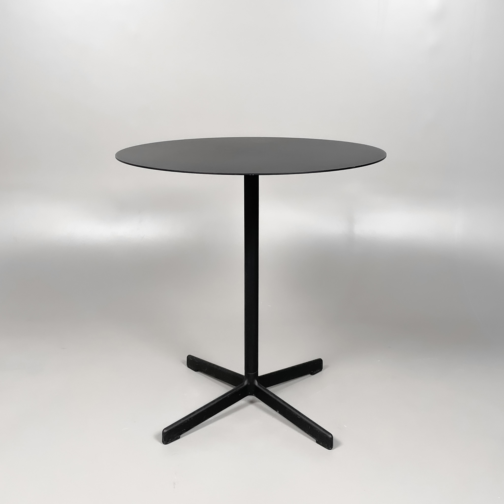 Bord HAY Neu | Auktion.se